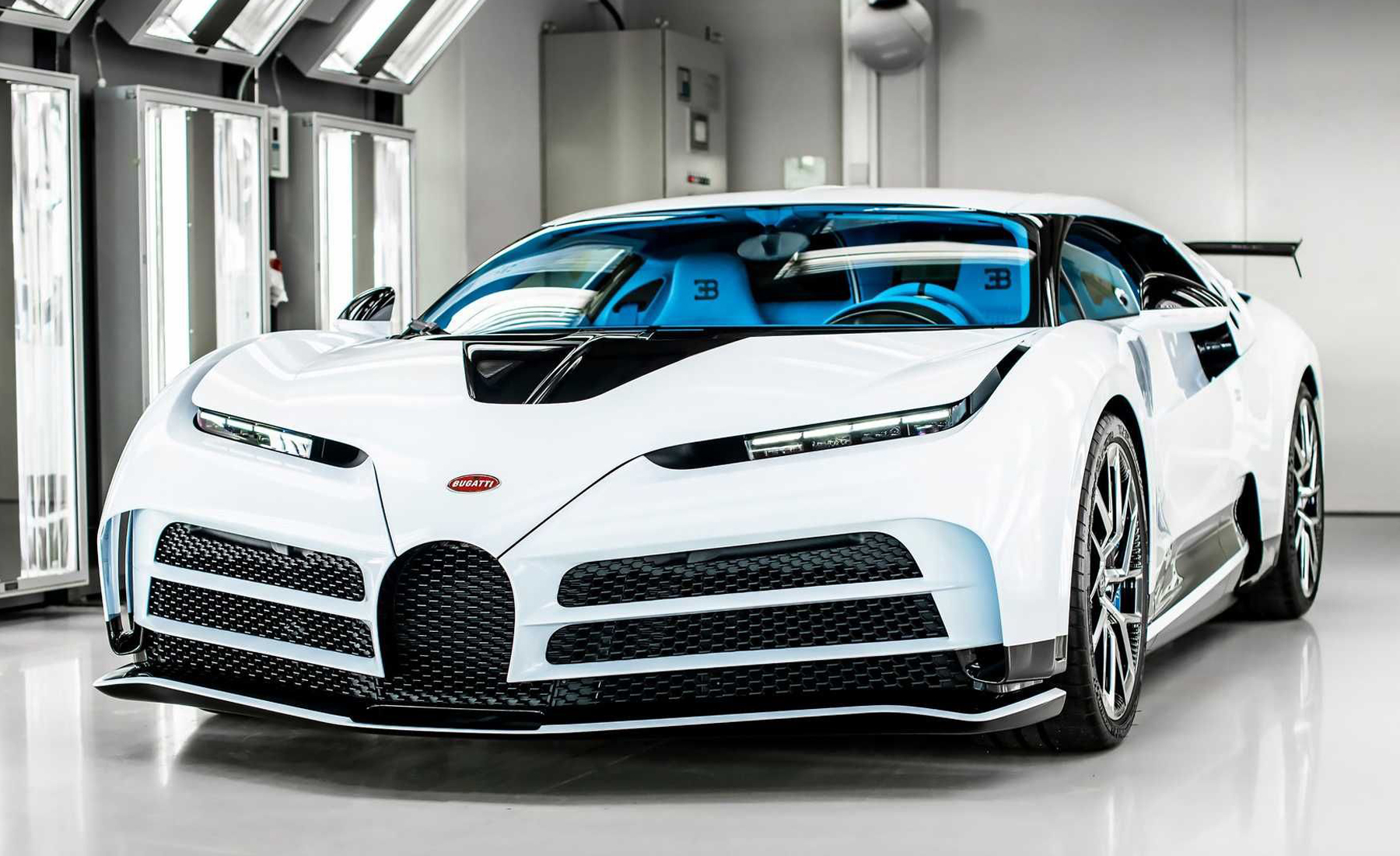 Marcas de coches de lujo que solo los ricos conocen - Mlin